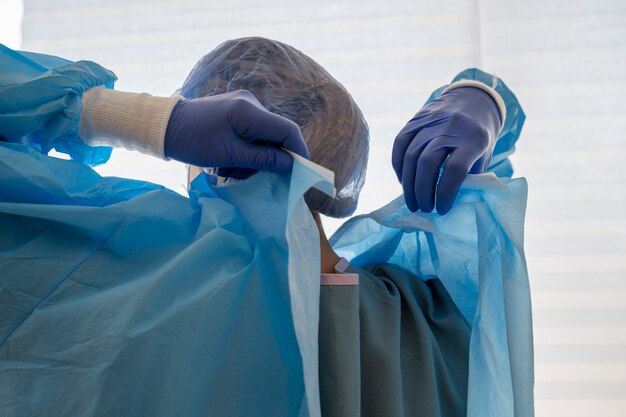 Exploring Vital Role of Isolation Gowns in PPE & Hospital Safety